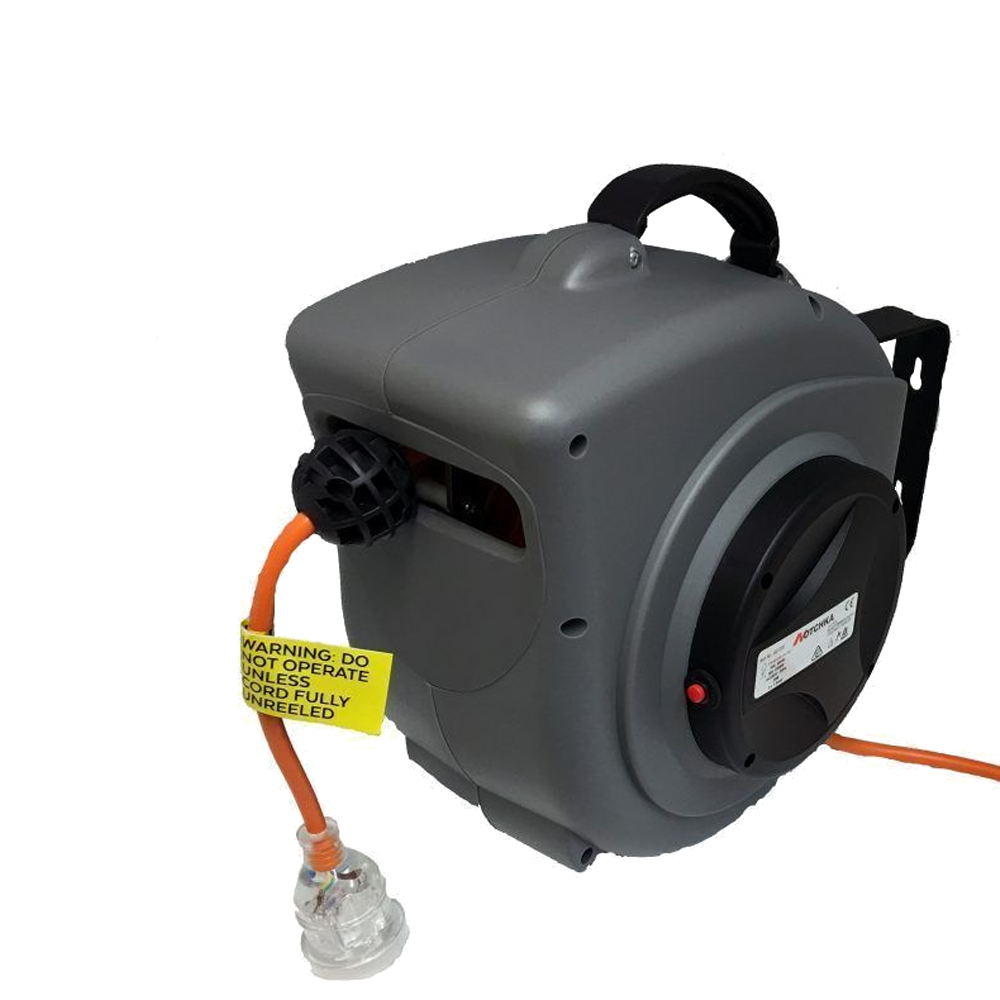 ELECTRIC RETRACTABLE REEL 240V 10AMP X 20 METRE SPRING REWIND WITH ...